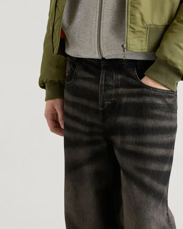 DIESEL® 1982 Hakou Wide Leg Jeans