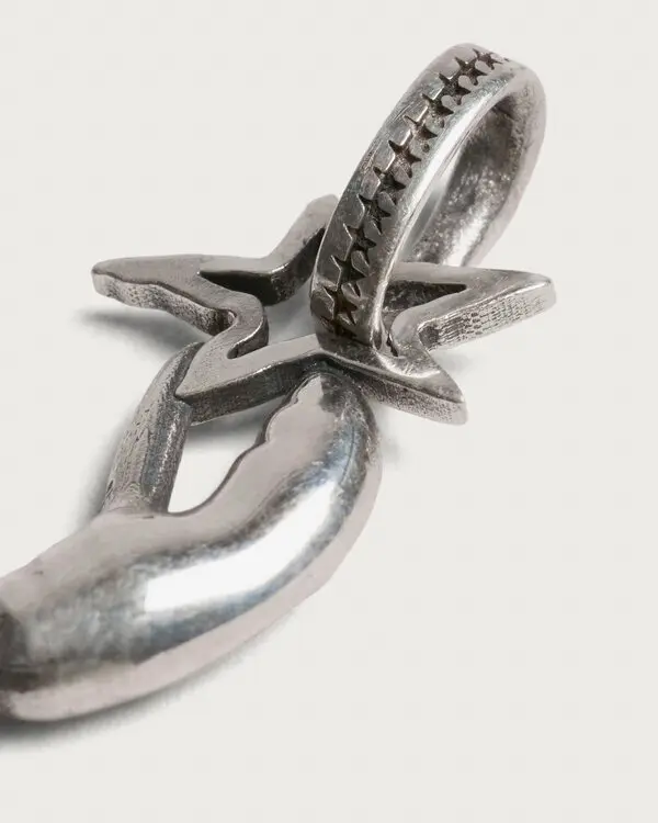 TWOJEYS X Peggy Gou Claw Charm