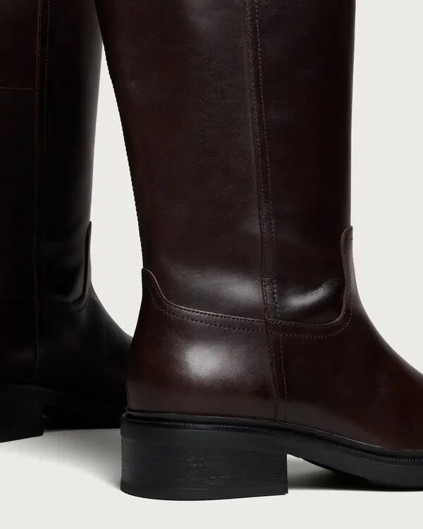 VAGABOND SHOEMAKERS Karlie Knee High Leather Boot
