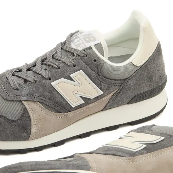 NEW BALANCE 475 Sneakers