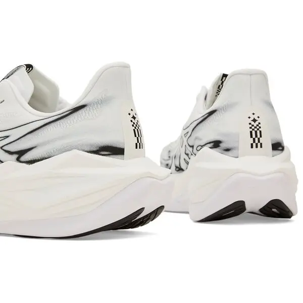 Asics Superblast 3 Sneakers