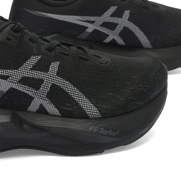 Asics Novablast 6 Sneakers