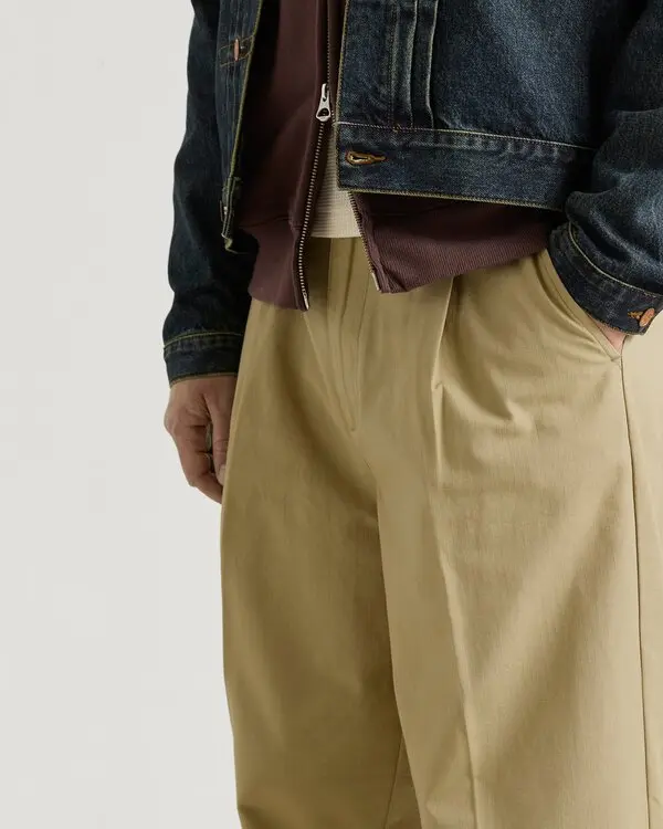 LARRIET Onder Pleated Ripstop Trousers