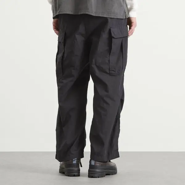 BEAMS Big 6 Pocket Cargo Pants