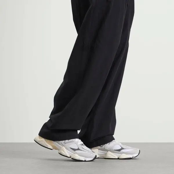 NEW BALANCE U9060gry Shoes - Grey