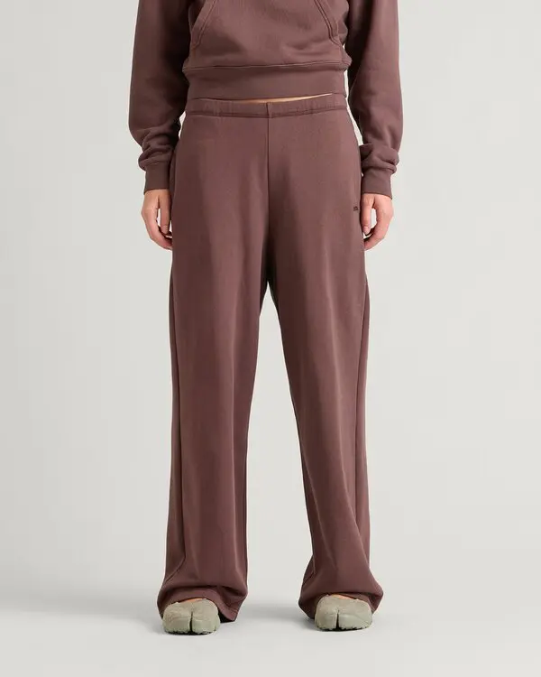END. Classic Sweatpants