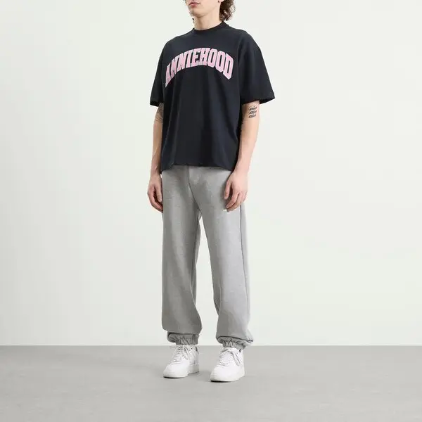 ANNIE HOOD College Arch T-shirt
