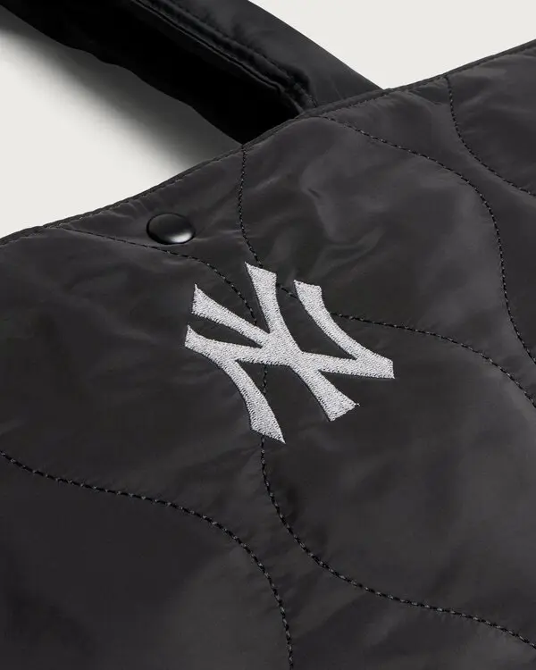 New Era New York Yankees Padded Tote Bag