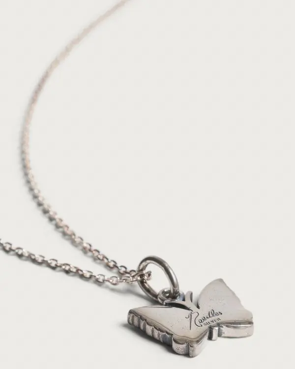 Needles 925 Silver Pendant Necklace