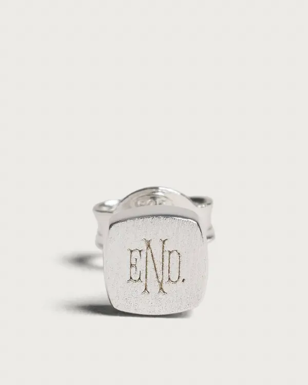 END. Signet Stud - Silver