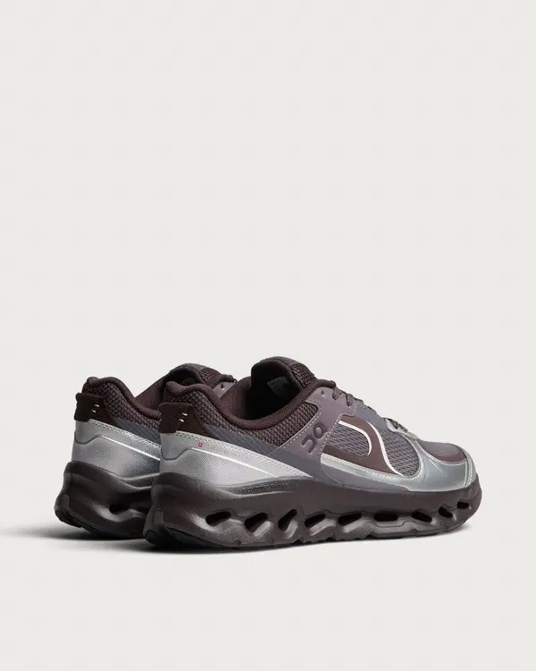 On Cloudtilt Arc Sneakers