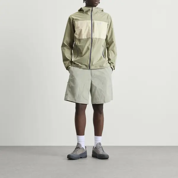 Arc'teryx Gamma Lightweight Hooded Jacket