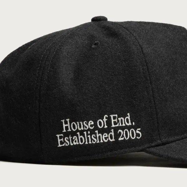 END. Monogram Hitch Lc Cap