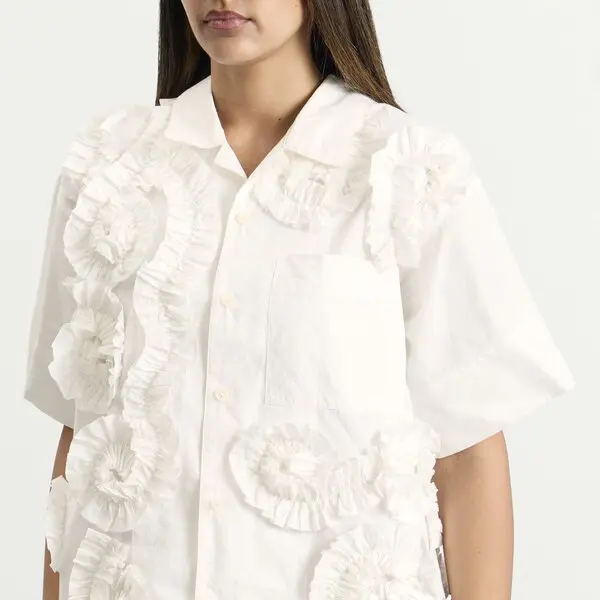 STORY MFG. Hand Applique Greetings Shirt