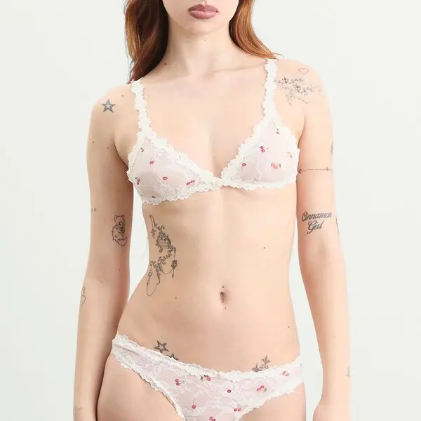 SKIMS Stretch Lace Triangle Bralette