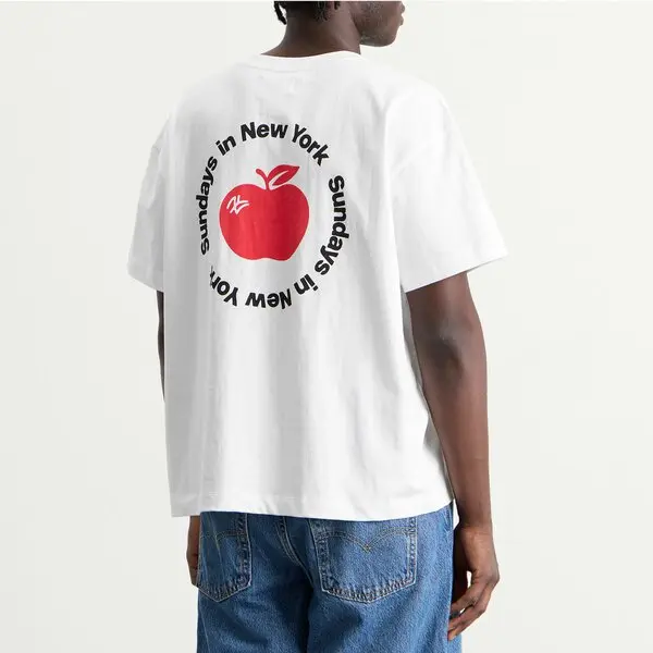 SNDYS. Apple T-shirt