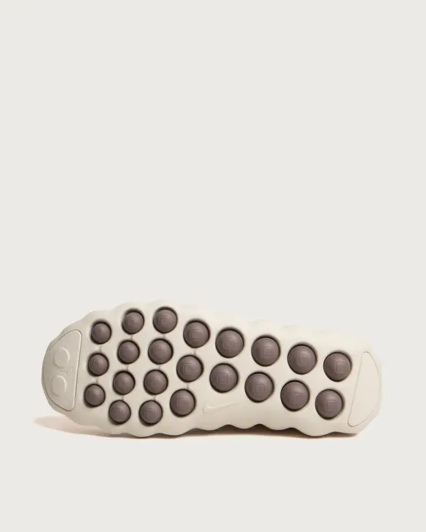 Nike Mind 002 Qs Sneakers