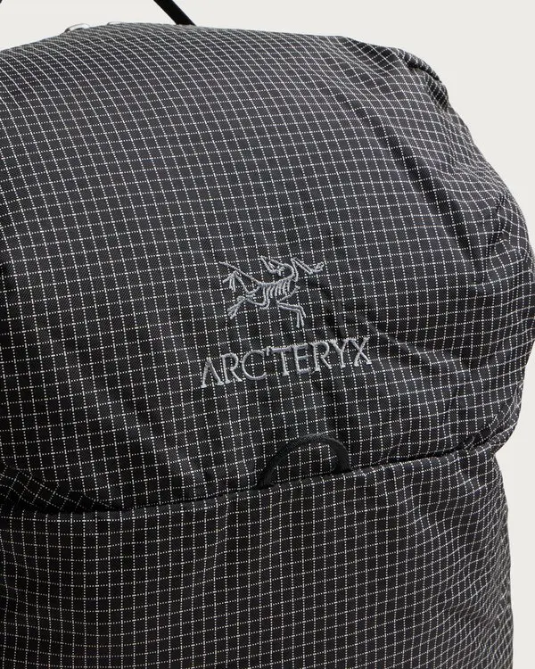 Arc'teryx Konseal 15 Backpack