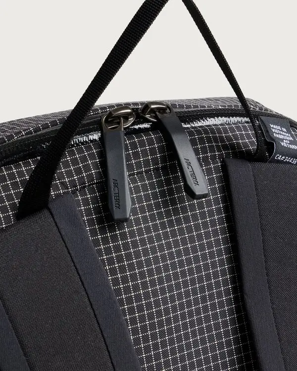 Arc'teryx Konseal 15 Backpack