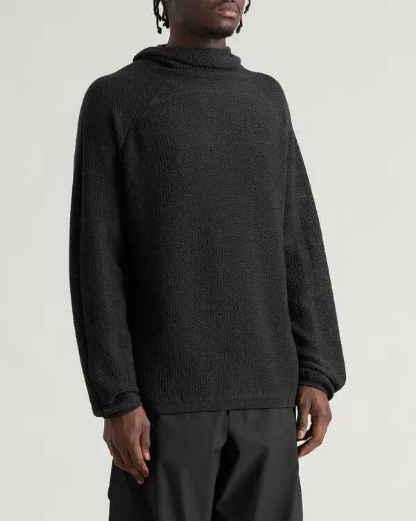 GOLDWIN 0 Perforated Wholegarment Knit Top