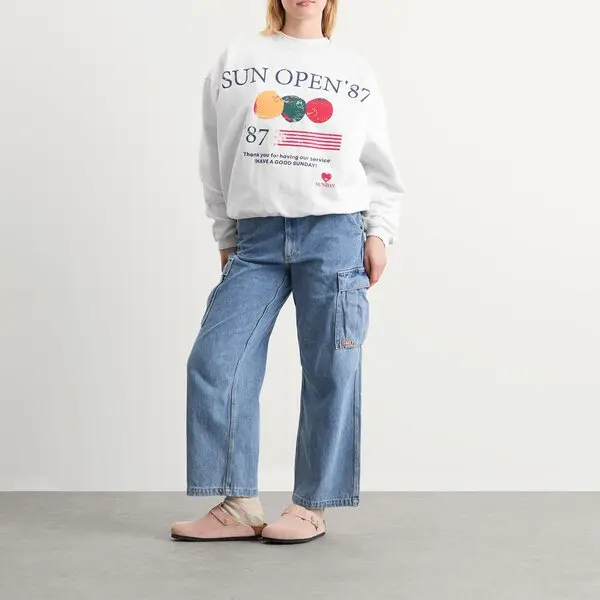 SUNDAYFRUITMARKET Open Sun Crewneck Sweatshirt