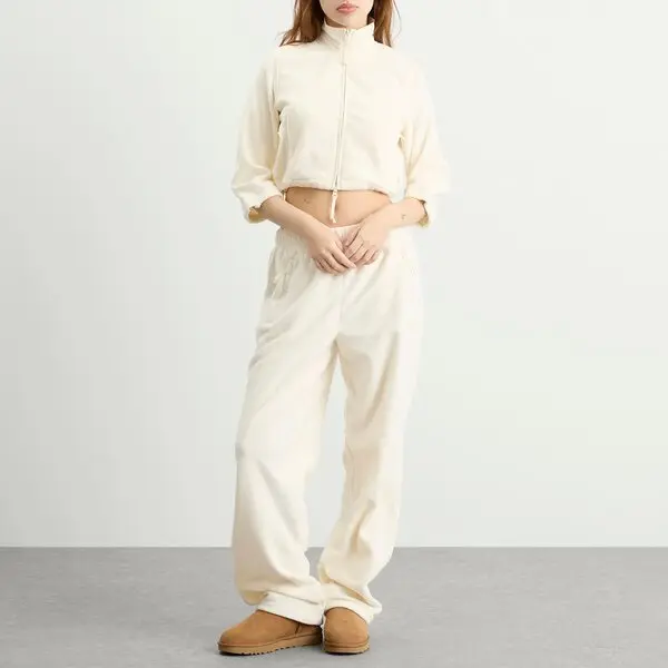 SKIMS Fleece Lounge Cargo Pants - Ecru