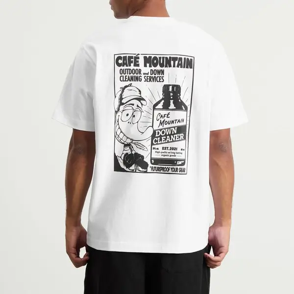 CAFÉ MOUNTAIN Down Cleaning Duck T-shirt