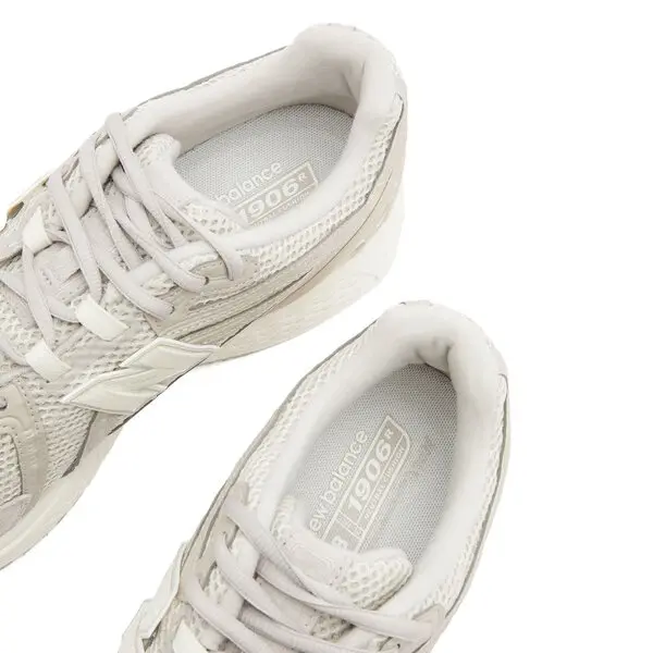 NEW BALANCE M1906rgr Shoes
