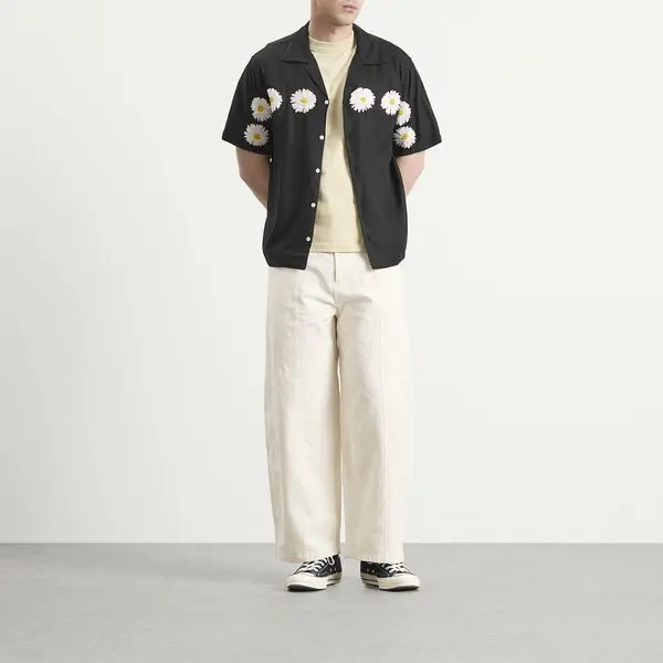 NOMARHYTHM TEXTILE Flower Embroidery Open Collar Shirt
