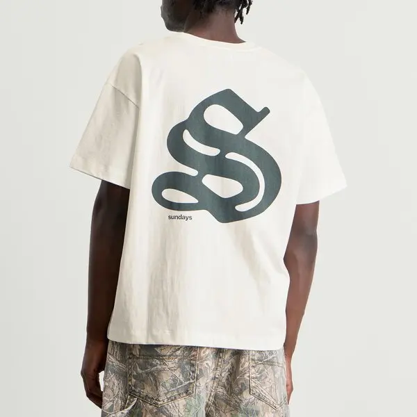 SNDYS. T-shirt