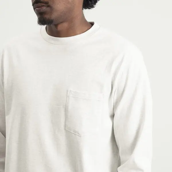 BEAMS Long Sleeve Pocket T-shirt