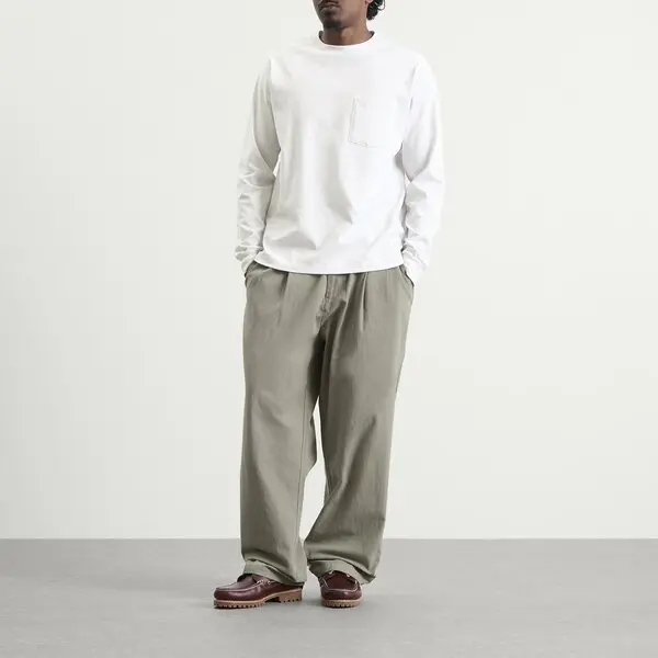 BEAMS Long Sleeve Pocket T-shirt
