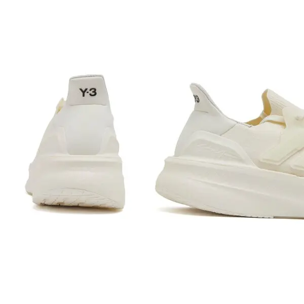 Y3 Ultra Boost 5 Shoes