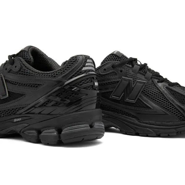Comme Des Garçons Comme Des Garçons Homme X New Balance 1906 Shoes