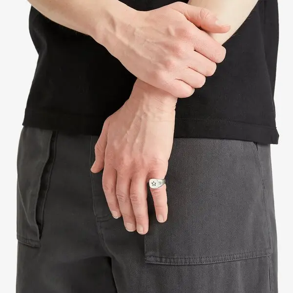 TWOJEYS Star Signet Ring