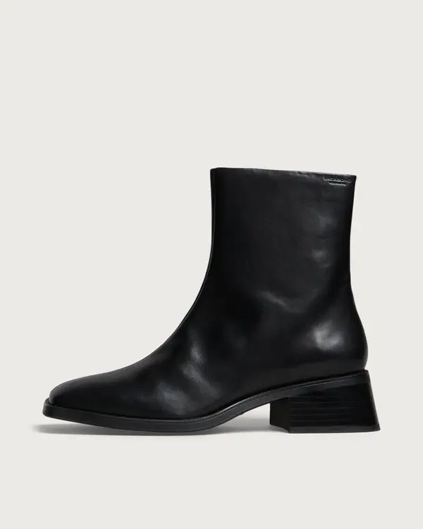 VAGABOND SHOEMAKERS Blanca Leather Ankle Boot