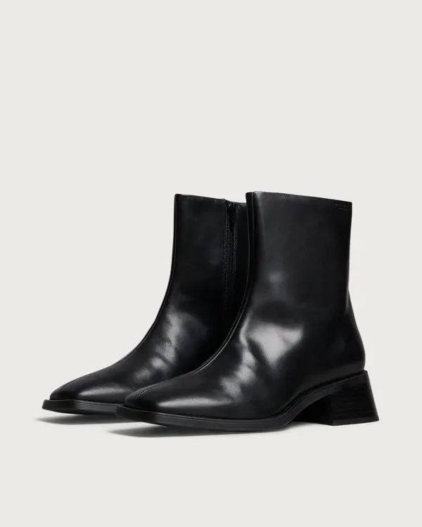 VAGABOND SHOEMAKERS Blanca Leather Ankle Boot