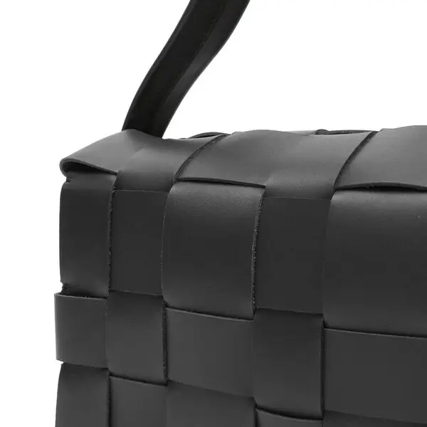 ST. AGNI Woven Envelope Slim Tote - Black