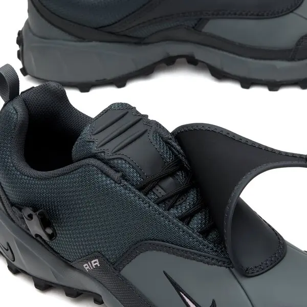 Nike Phassad Sneakers