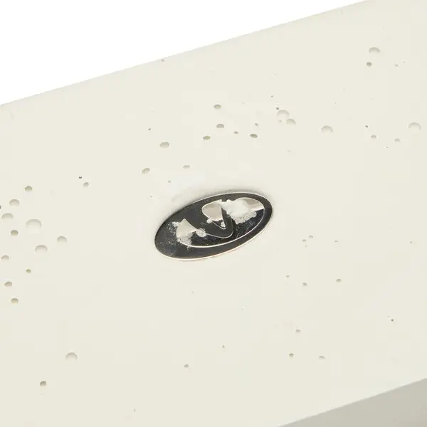 VENTED LONDON The Poolside Concrete Object