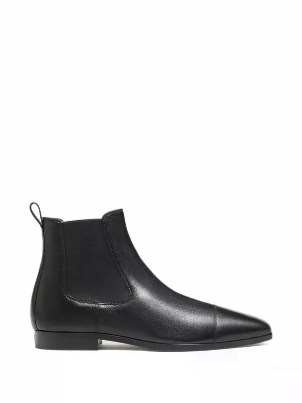 Valentino Garavani Mockers Ankle Boots In Kidskin