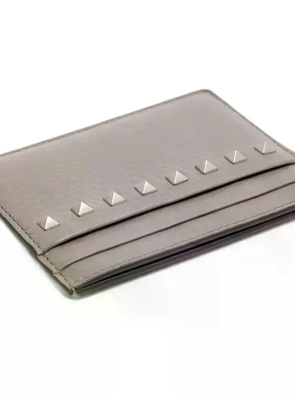 Valentino Garavani Rockstud Cardholder In Grainy Calfskin