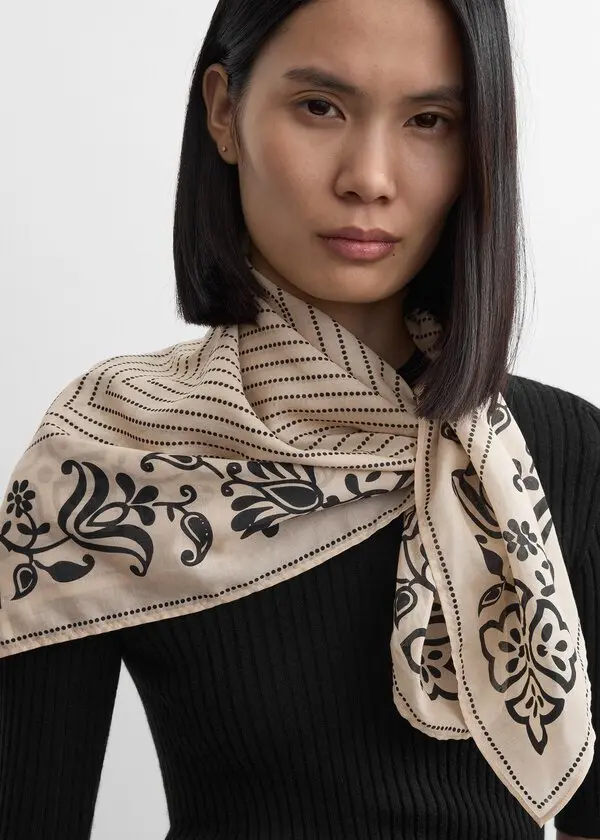 TOTEME Floral Signature Monogram Scarf Ivory/black