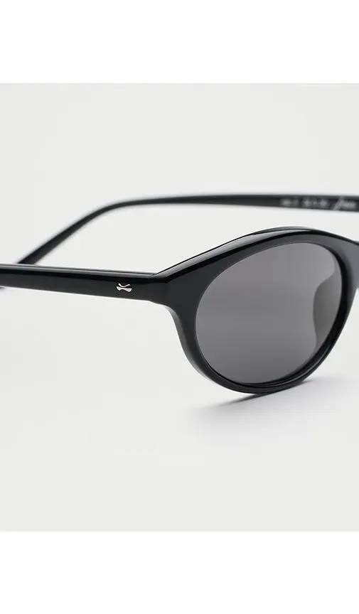 Chimi Jean Sunglasses