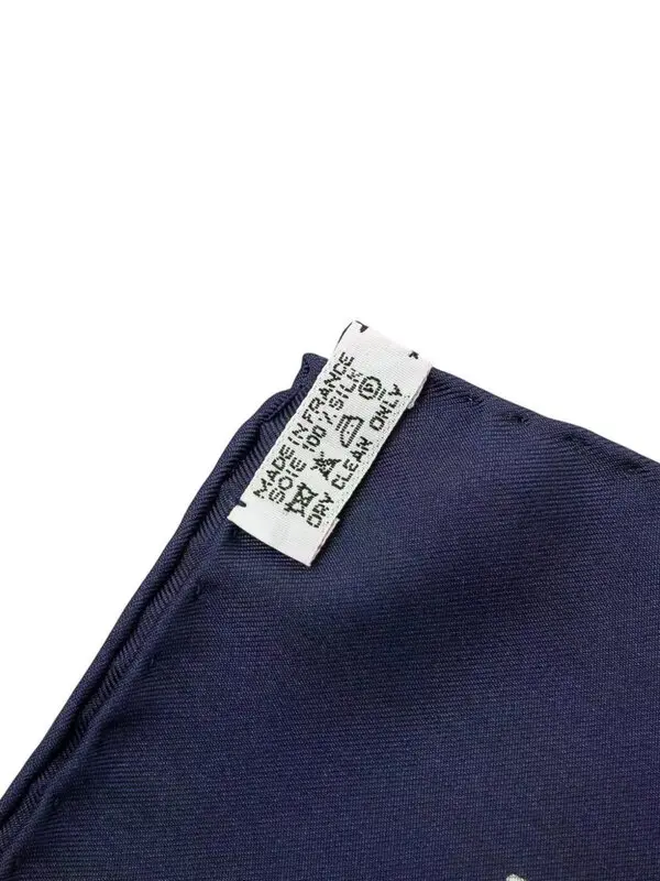 Hermès 2001-2026 Grands Fonds Ii Silk Scarf 90 Scarves