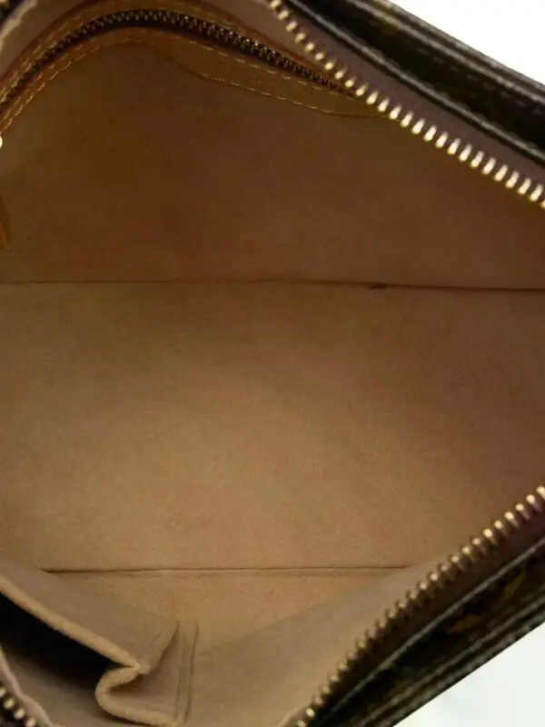LOUIS VUITTON 2002 Monogram Looping Mm Shoulder Bag