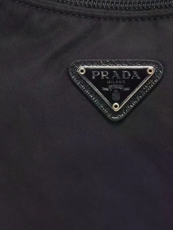 Prada Re-edition 2000 Shoulder Bag