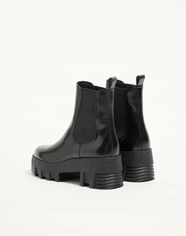 Valentino Garavani Round-toe Short Boots