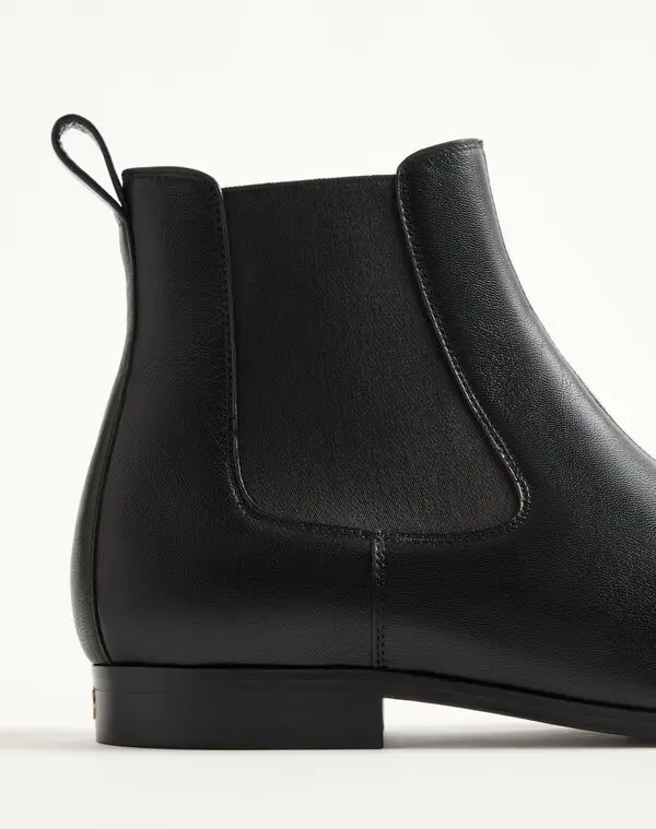 Valentino Garavani Mockers Chelsea Boots