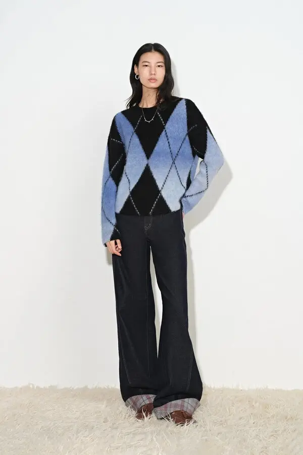 Fabrique Monica Space Dyed Gradient Argyle Sweater In Alpaca Blend - Blue